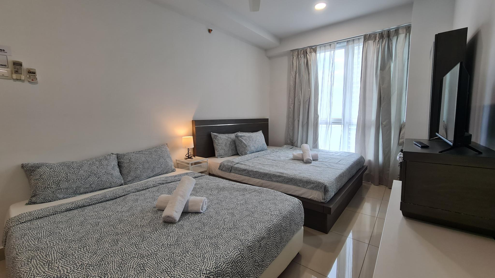 M3 Quadruple Room w/ Window @ Mansion One (Private Bathroom | Mansion ...